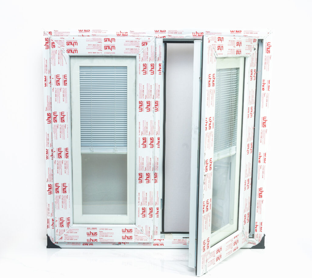 Casement Windows with Blinds – WBUS